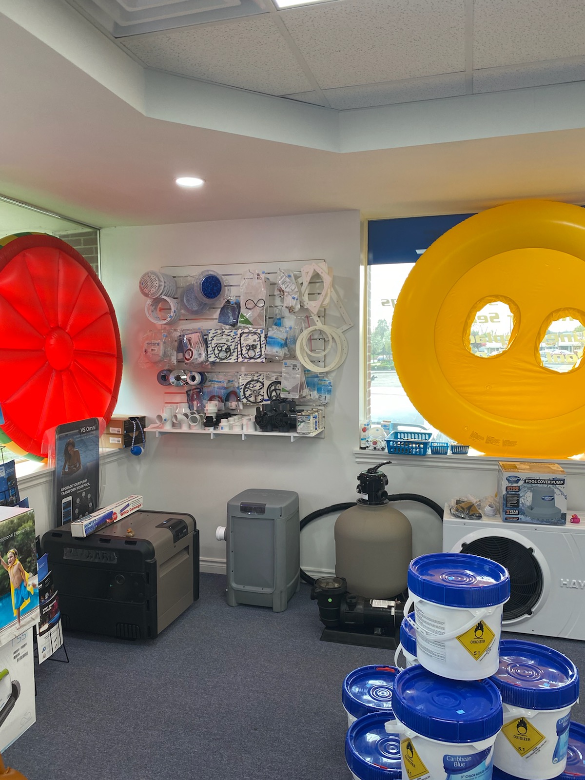 Swimming Pool Contractors Brighton MI | Pool Supplies | Amazing Poolz